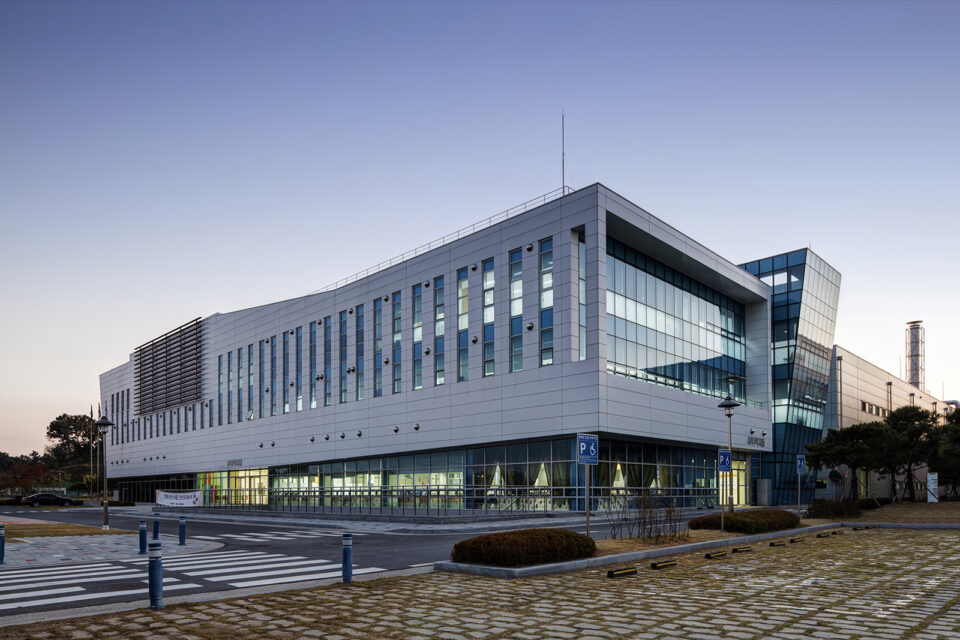 Korea’s Number One gets Fired Up | mag